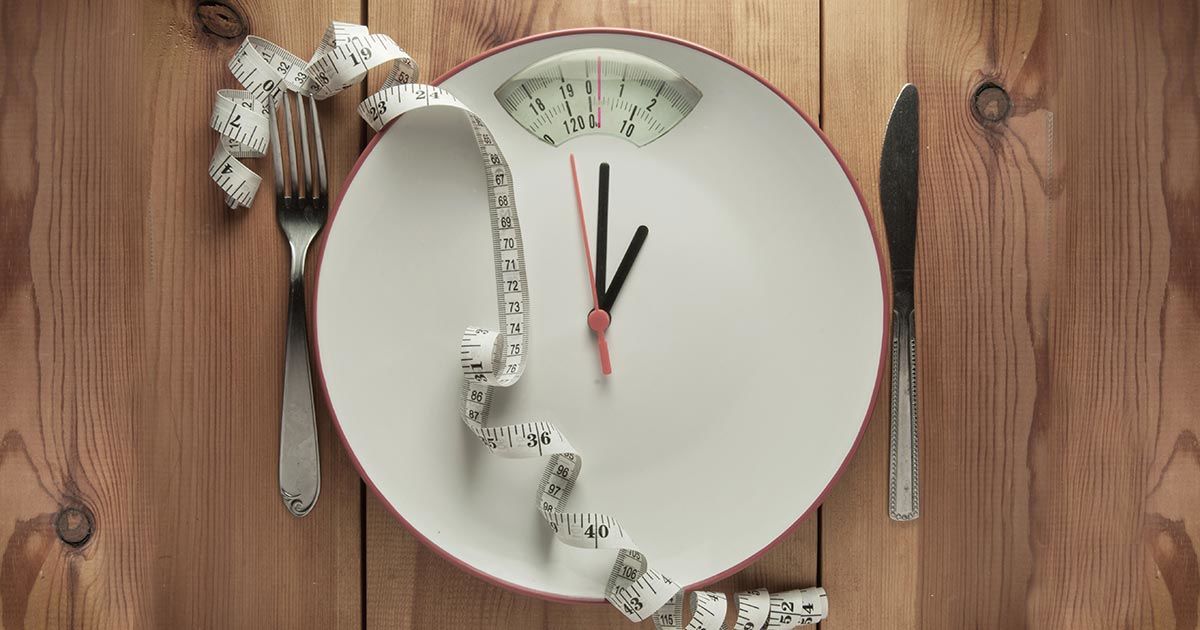 Intermittent Fasting 101: All You Need to Know [Guide]